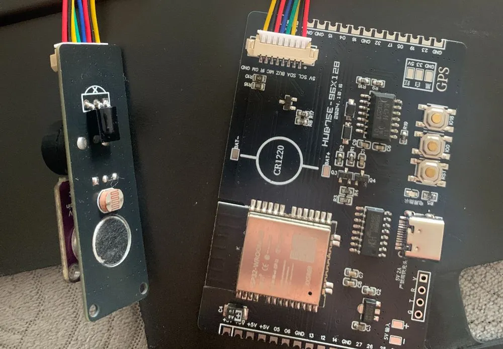 [开源]RGB-LED显示屏HUB75e接口驱动小板 - 立创开源硬件平台