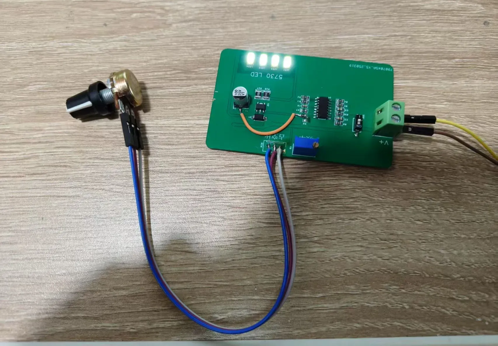 TL494+PT4115 恒流LED PWM调光 - 立创开源硬件平台