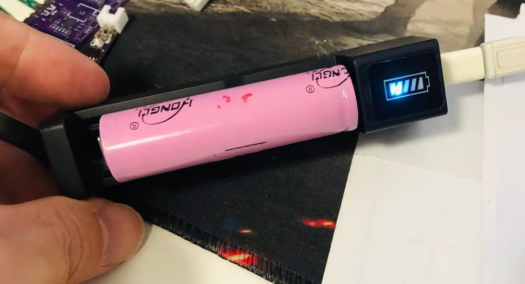 IP5305\IP5305T 4灯单充电方案-替代TP4056 - 立创开源硬件平台