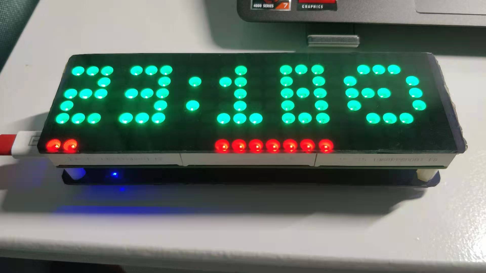 垃圾佬8毛红绿双色LED点阵 - 立创开源硬件平台