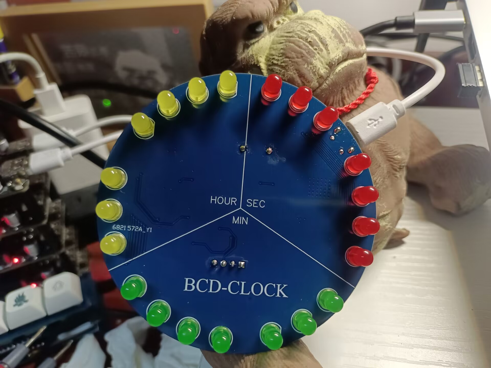 BCD二进制时钟 - 立创开源硬件平台