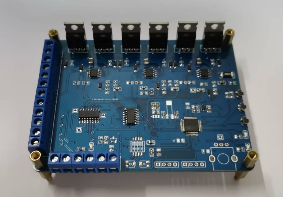 【CW32】无刷驱动器 - 立创开源硬件平台