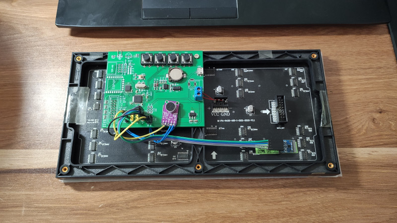 LED全彩点阵屏驱动板,———EEWorld参考设计中心