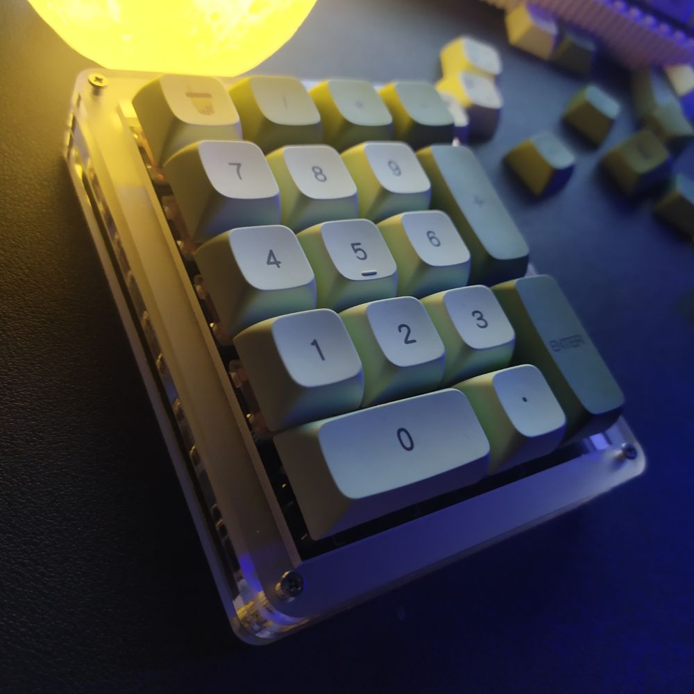 CH552G数字键盘,———EEWorld参考设计中心