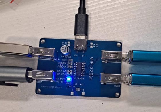 HS8836A-USBHUB USB2.0集线器(已验证) - 嘉立创EDA开源硬件平台