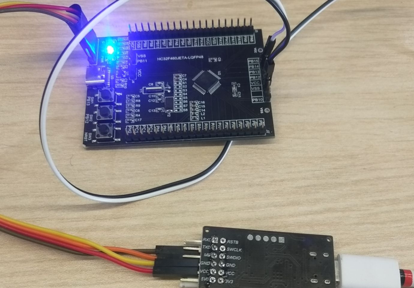 HC32F460开发板 - 立创EDA开源硬件平台