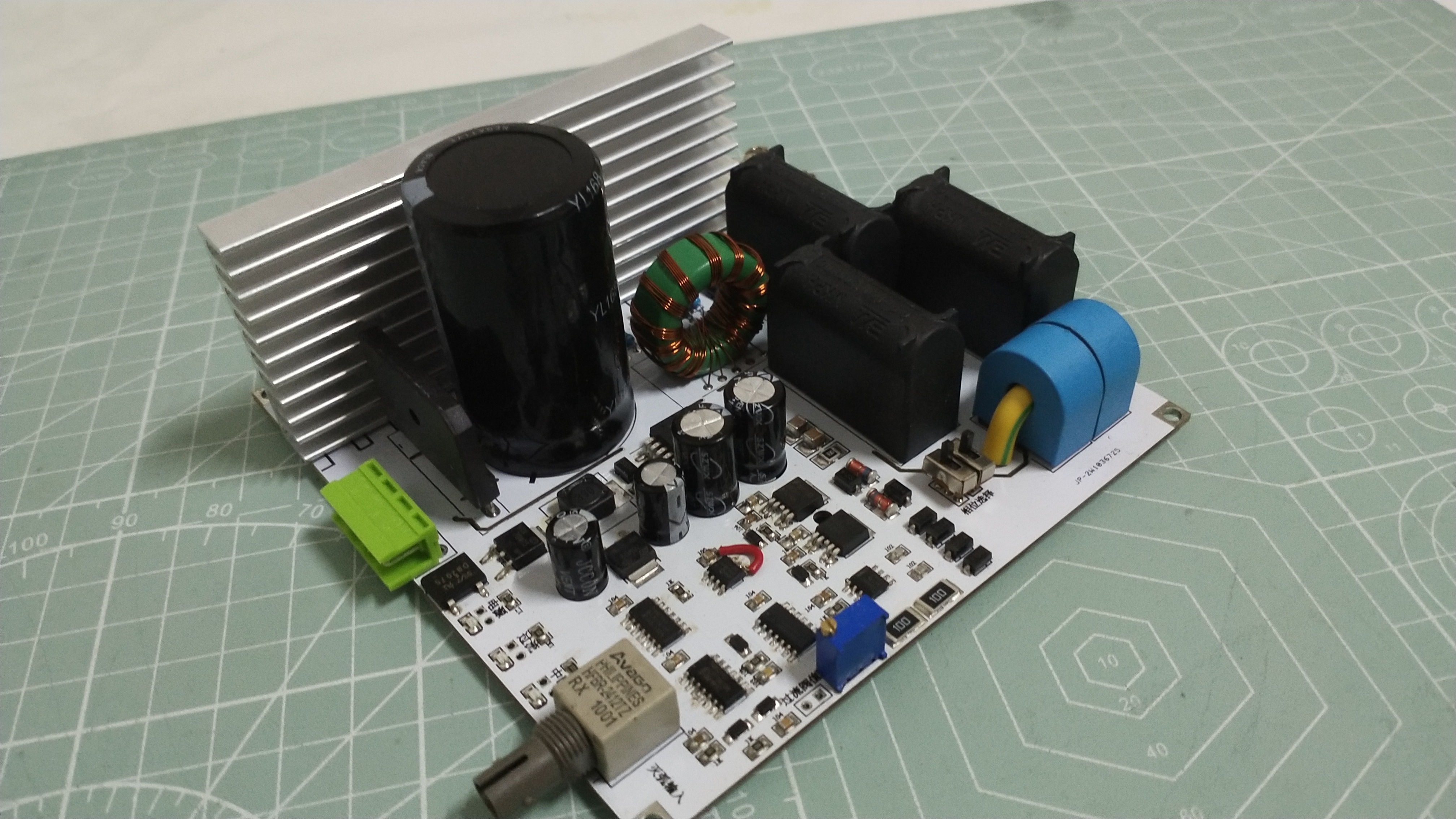 特斯拉线圈全桥一体板 - 立创开源硬件平台